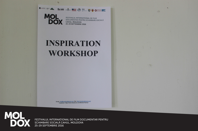 Inspiration workshop este moderat de către Melody Gilbert ...